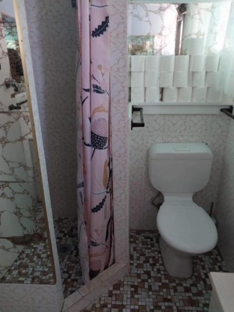 Stay @ Ray's, West Wyalong from $61 - Book Now