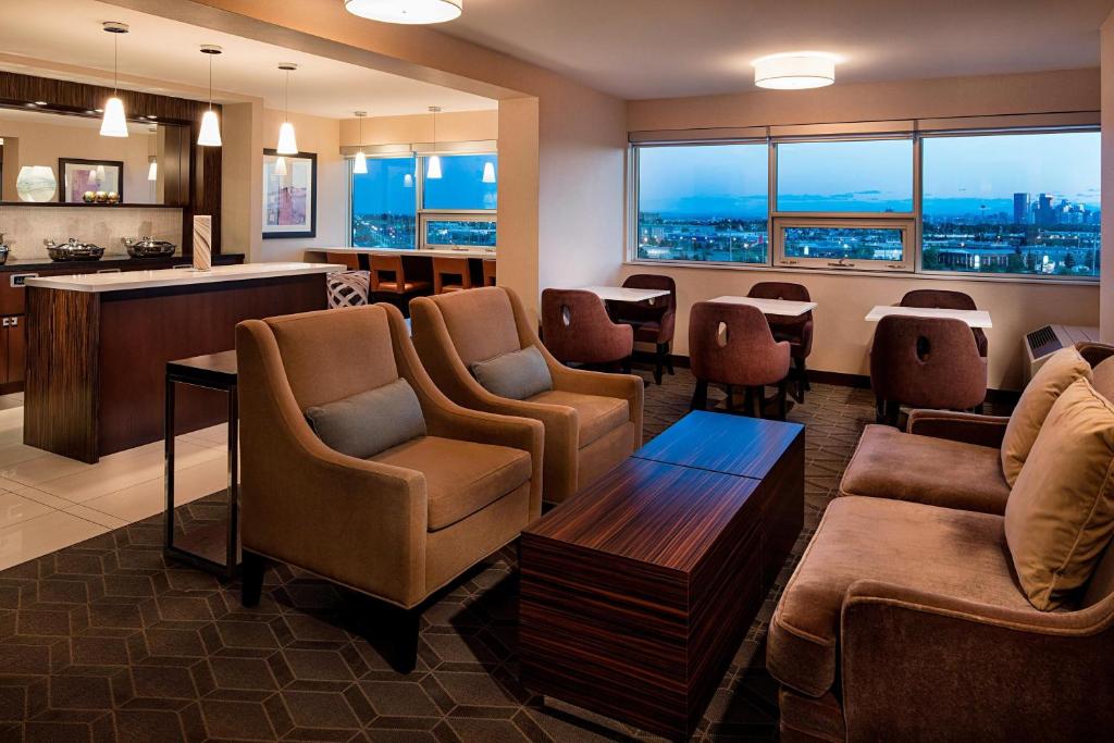 Sheraton Cavalier Calgary Hotel, Calgary (AB) | 2024 Updated Prices, Deals