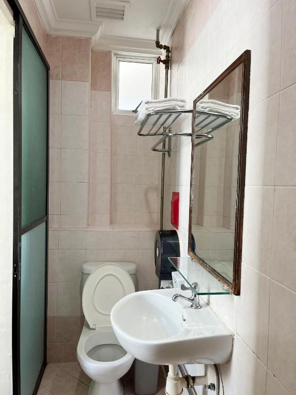 Amrise Hotel, Singapore | 2024 Updated Prices, Deals