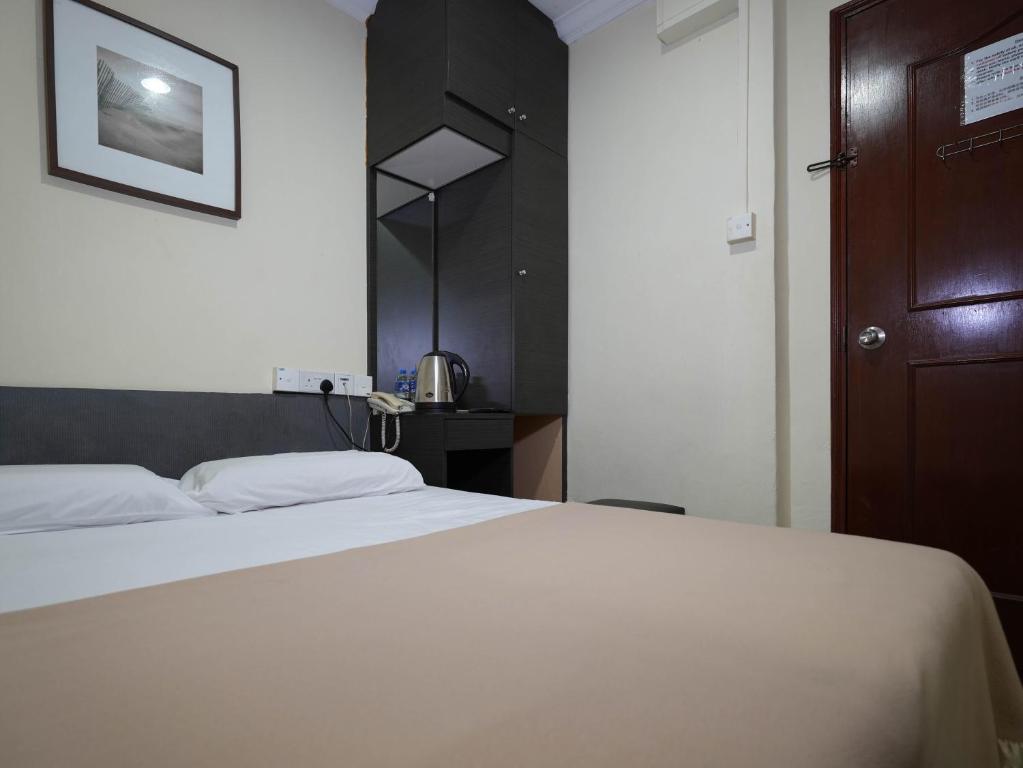 Amrise Hotel, Singapore | 2024 Updated Prices, Deals