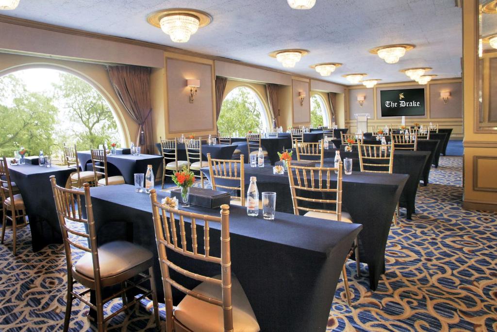 The Drake Hotel, Chicago (IL) | 2024 Updated Prices, Deals