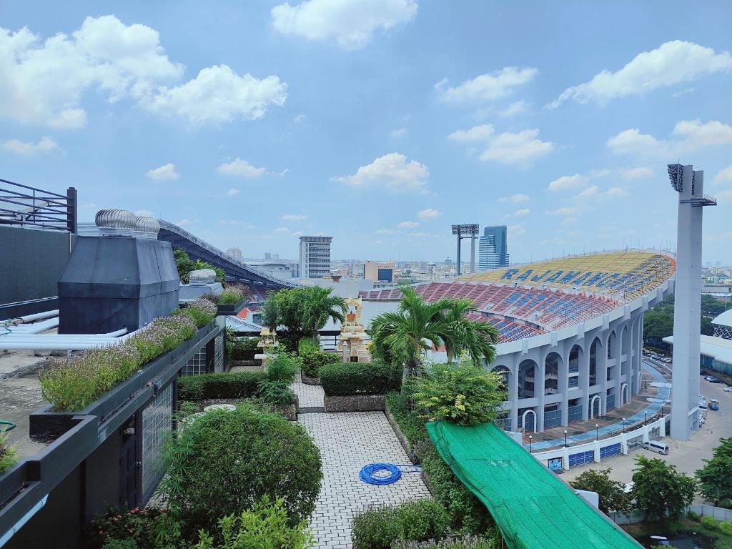 Bangkok Inter Place Hotel, Bangkok | 2026 Updated Prices, Deals