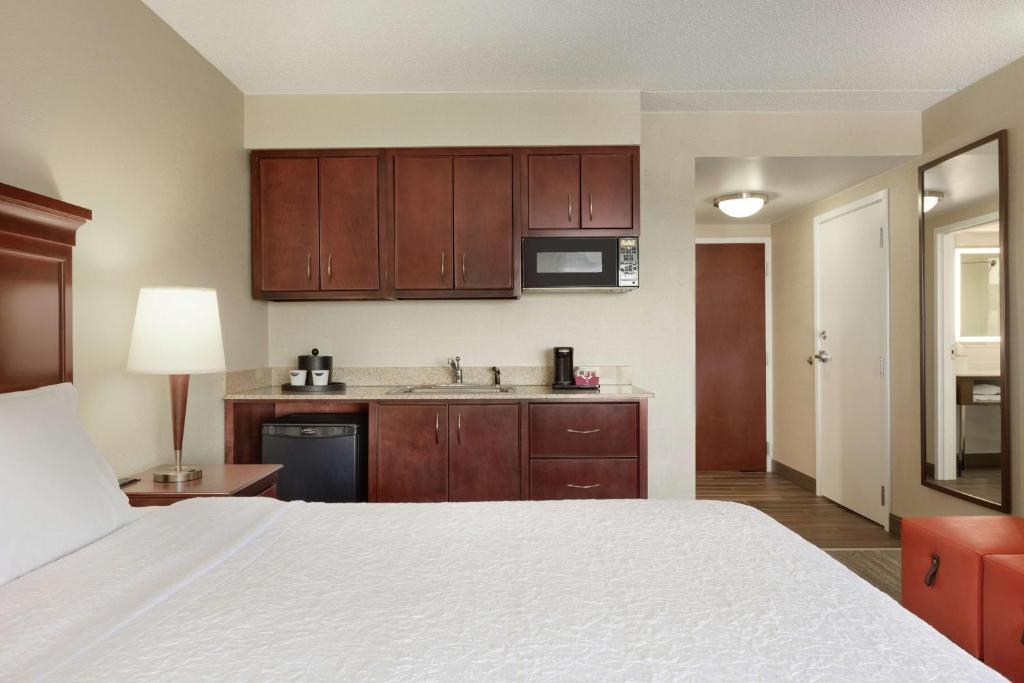 Hampton Inn Dulles Cascades, Sterling (VA) | 2024 Updated Prices, Deals