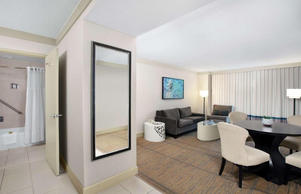 DoubleTree by Hilton Miami Airport Convention Center, Miami (FL) | 2024 ...