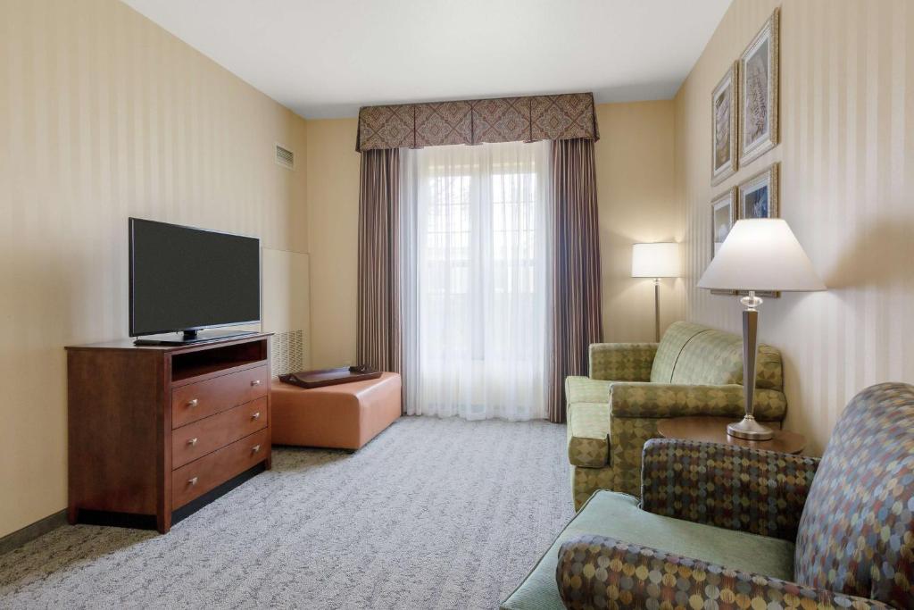 Homewood Suites by Hilton Sacramento Airport Natomas Hotel, Sacramento ...