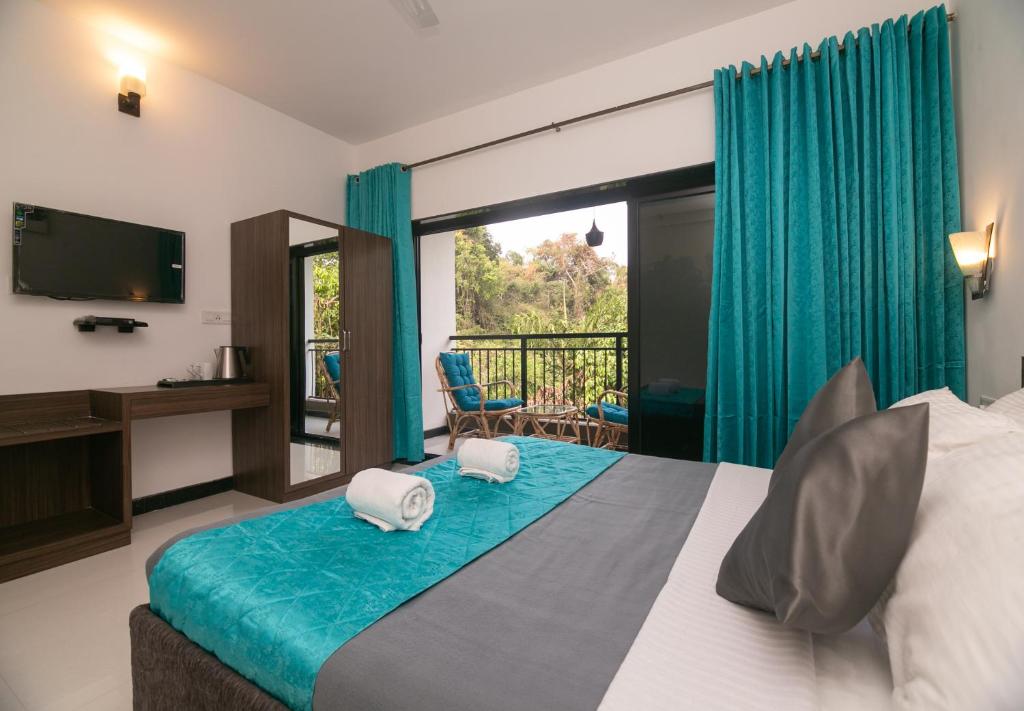 ALOHA HOLIDAY RESORT Hotel (Goa) - Deals, Photos & Reviews