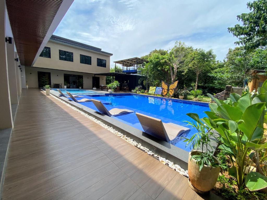 TEZA Resort in Bantayan Island, Philippines - reviews, prices | Planet of Hotels