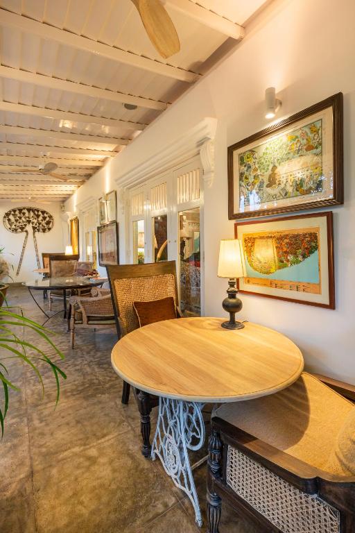 55TG Boutique Suites Guest House (Colombo) - Deals, Photos & Reviews