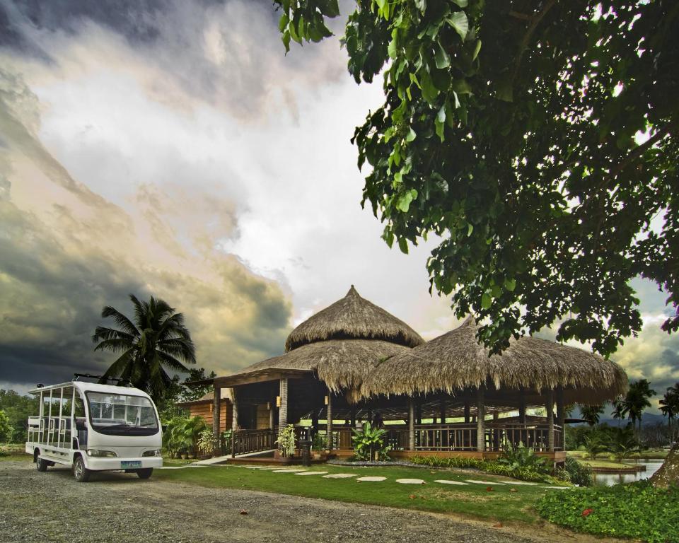 Hijo Resorts Davao, Tagum | 2024 Updated Prices, Deals