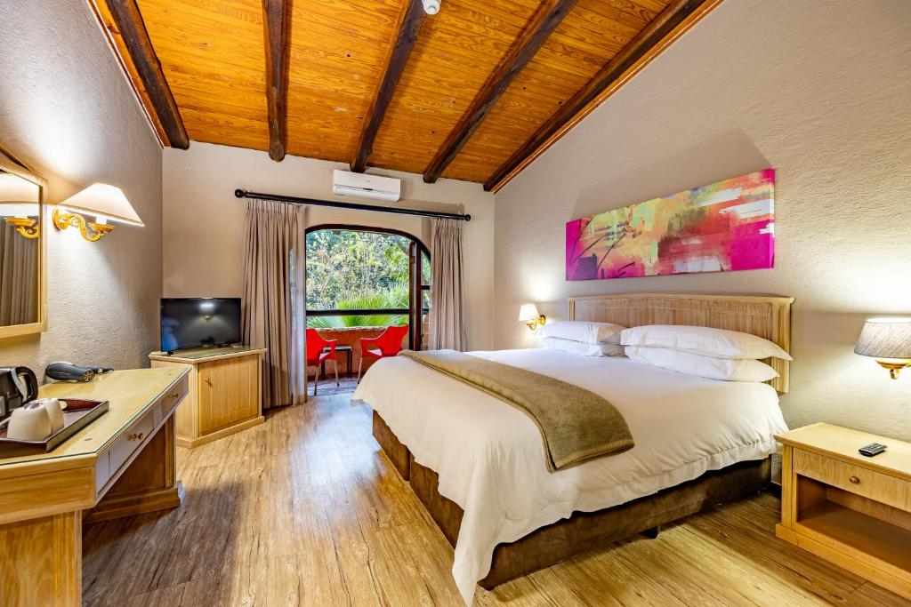 Fortis Hotel Malaga | Waterval Boven 2025 UPDATED DEALS £45, HD Photos ...