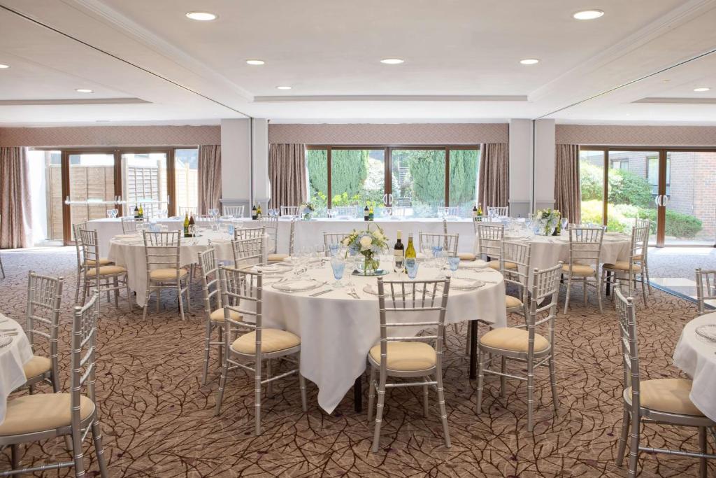 Hilton Cobham, London | 2024 Updated Prices, Deals