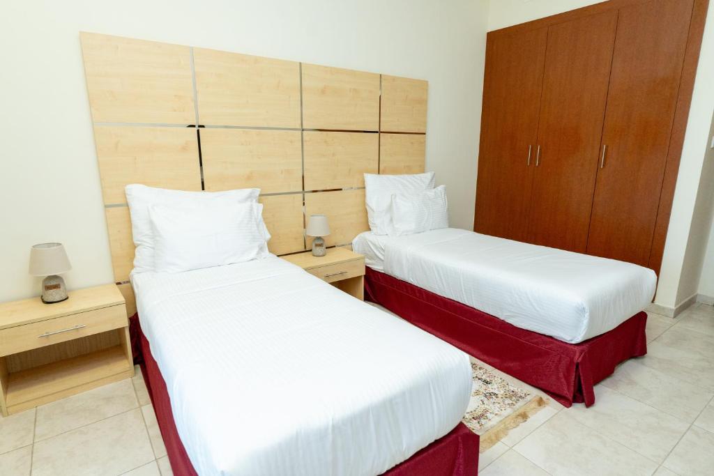 Al Raya Hotel Apartment, Dubai | 2024 Updated Prices, Deals