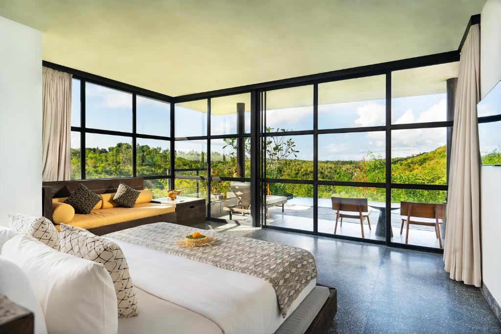MAUA Nusa Penida Bali Hotel - Deals, Photos & Reviews
