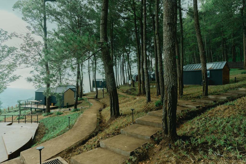 Bobocabin Coban Rondo, Malang Resort - Deals, Photos & Reviews