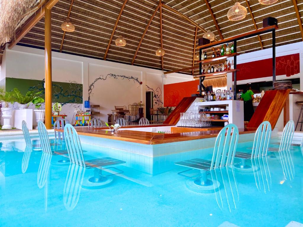 보홀의 바탈라 리조트 (Bathala Resort) :: 아고다 - Agoda