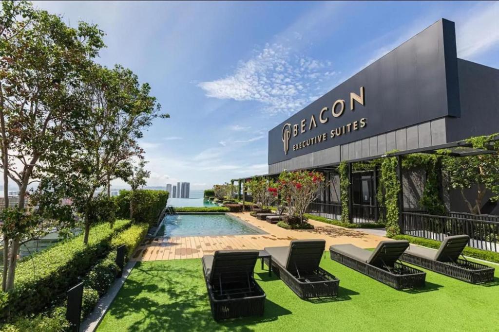 Beacon Executive Suite @ George Town Hotel (Penang) - Deals, Photos ...