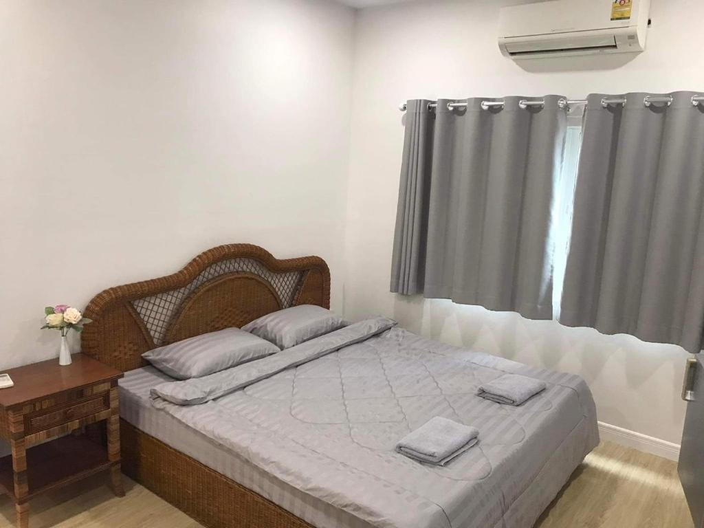 Up to 25% off - หาดช้างเผือกเจ้าสำราญ Chang Phueak Chao Samran Beach, Haad Chao Samran