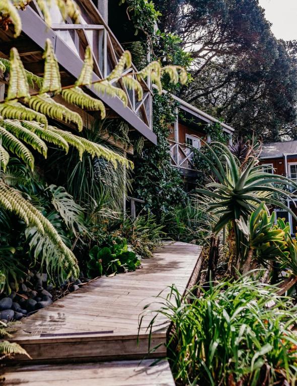 Anchor Lodge Resort, Coromandel | 2025 Updated Prices, Deals