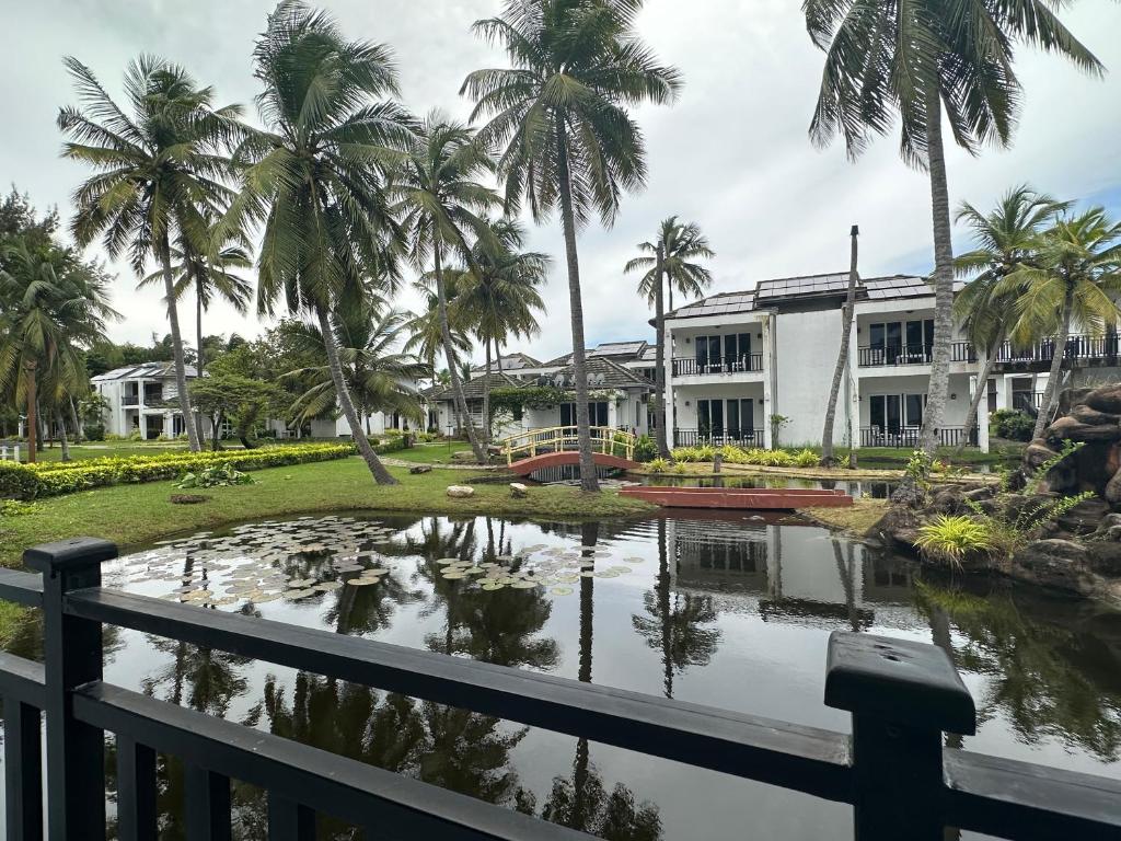 Amaluna Resort, Negombo | 2025 Updated Prices, Deals