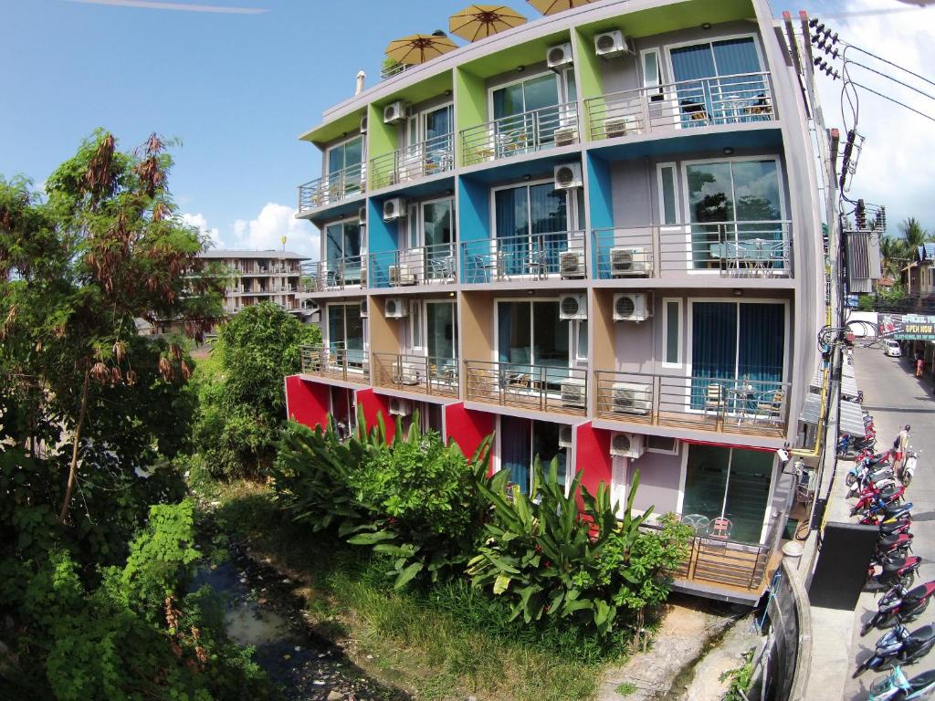 Cheeky Monkey Samui Hostel, Koh Samui | 2025 Updated Prices, Deals