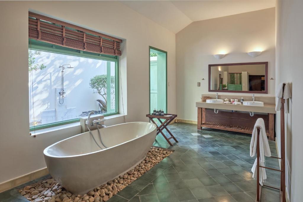 Poulo Condor Boutique Resort and Spa | Updated Rates 2024