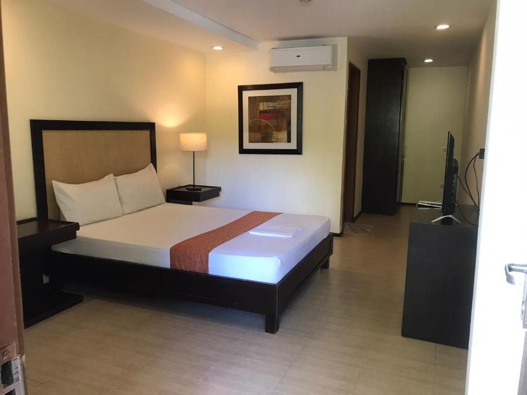 Subic Grand Seas Resort, Subic (Zambales) | 2024 Updated Prices, Deals