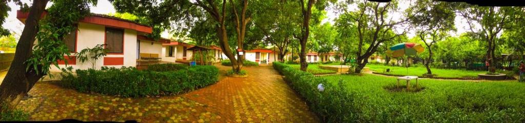 Srushti Farms Resort | Vasind 2025 UPDATED DEALS FROM ₹3400, HD Photos ...
