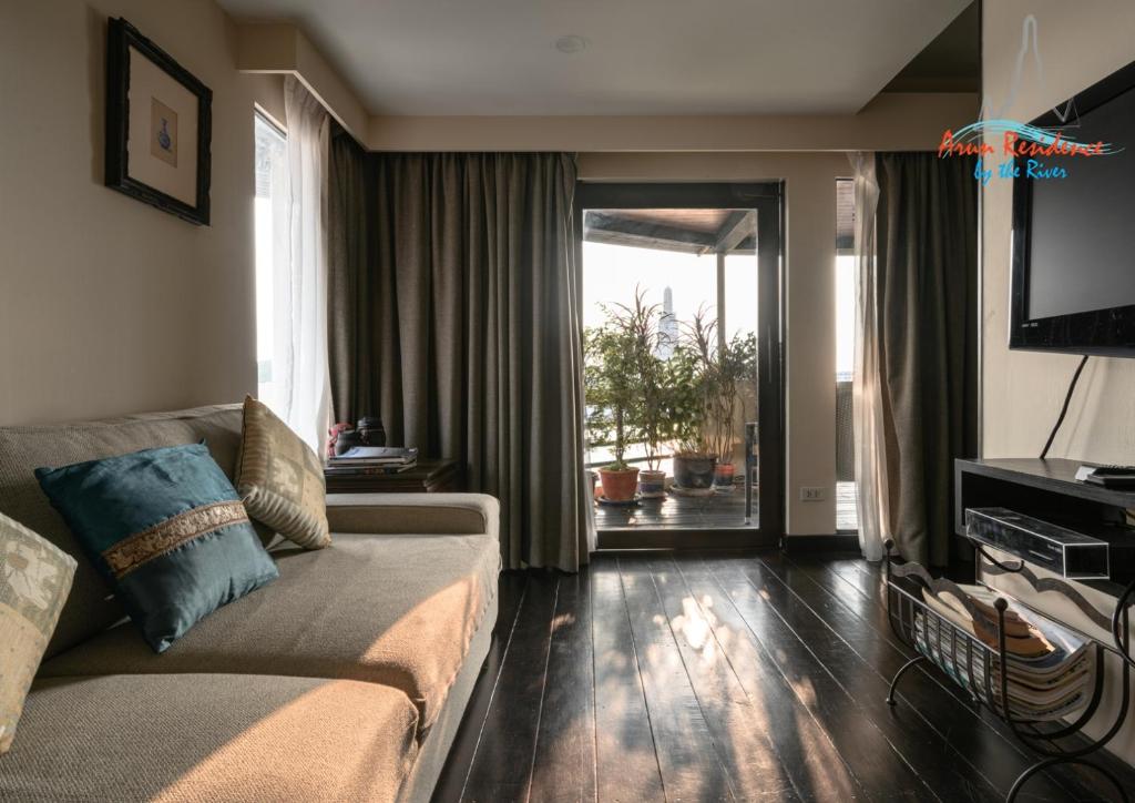 Arun Residence, Bangkok | 2024 Updated Prices, Deals