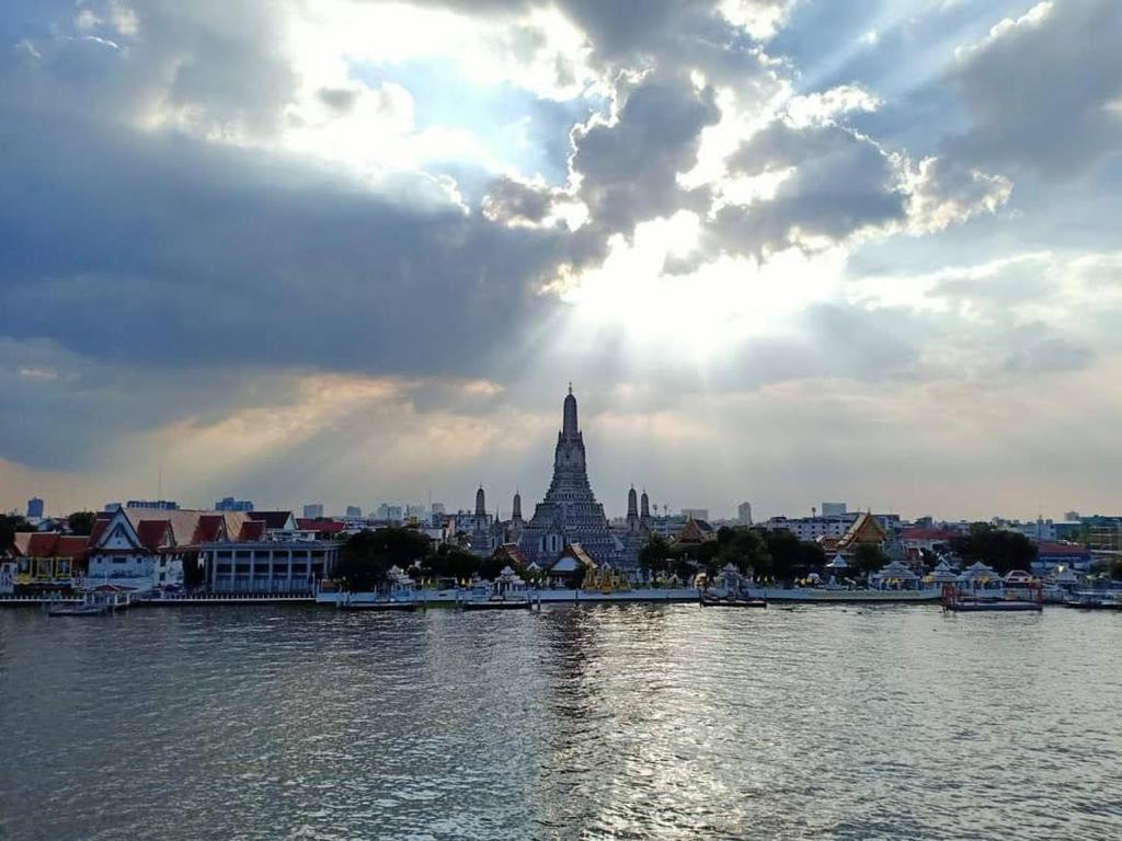 Arun Residence, Bangkok | 2024 Updated Prices, Deals