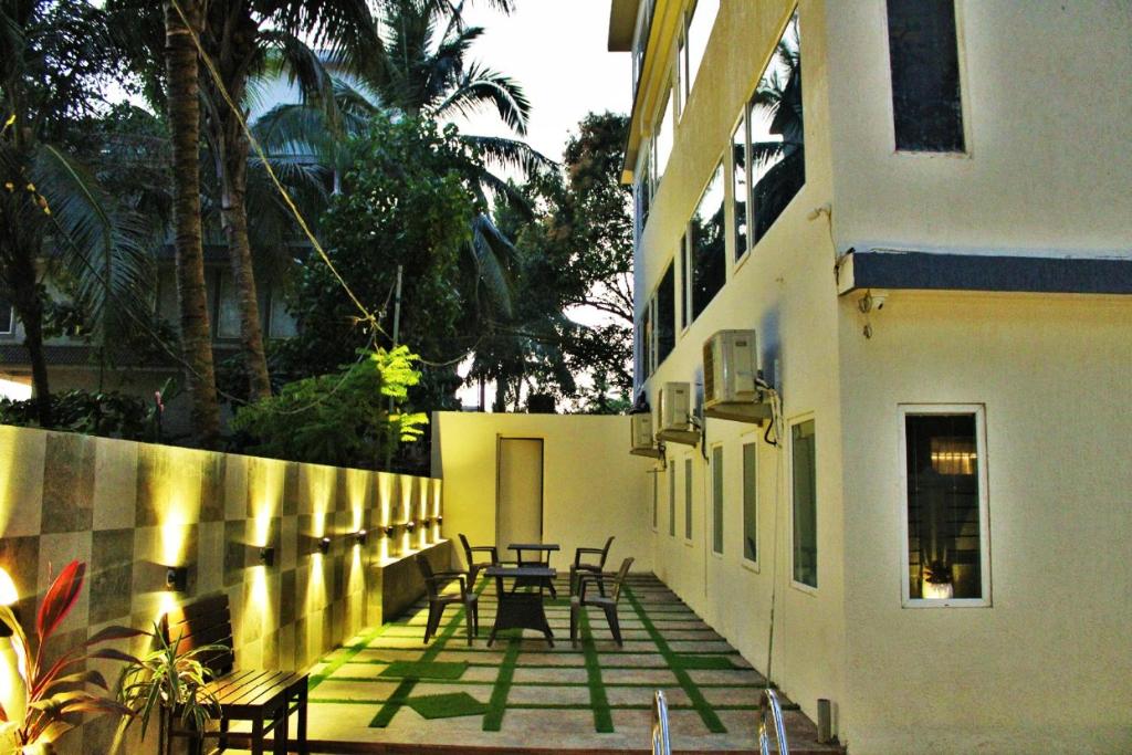 Wotel Calangute Hotel (Goa) - Deals, Photos & Reviews