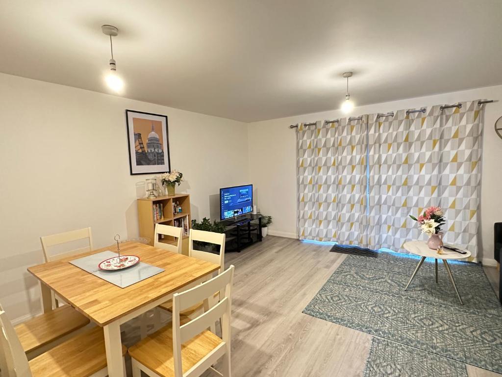 Housely City House Central B5 - Holiday home in Birmingham (England ...