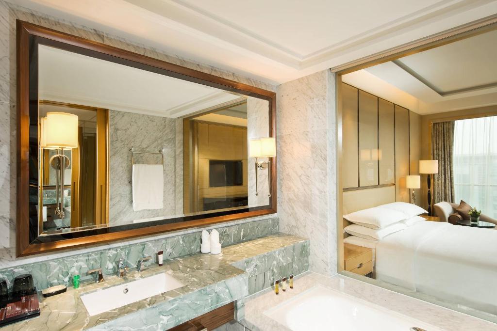 Sheraton Qingdao Jiaozhou Hotel, Qingdao | 2023 Updated Prices, Deals
