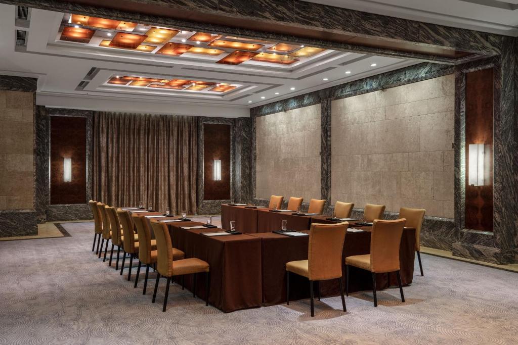Sheraton Qingdao Jiaozhou Hotel, Qingdao | 2024 Updated Prices, Deals