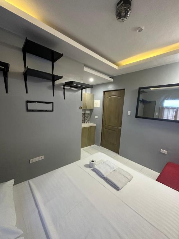 Twilight Tower Hotel (Ormoc) - Deals, Photos & Reviews