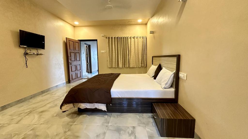 Coral Bay Villa - Kashid Beach Kashid Beach, CWP5+MRV Kashid, Kashid