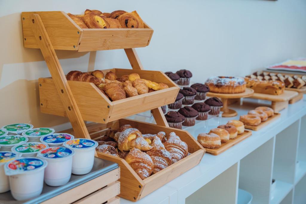 Windrose Hotel, Rome | 2024 Updated Prices, Deals