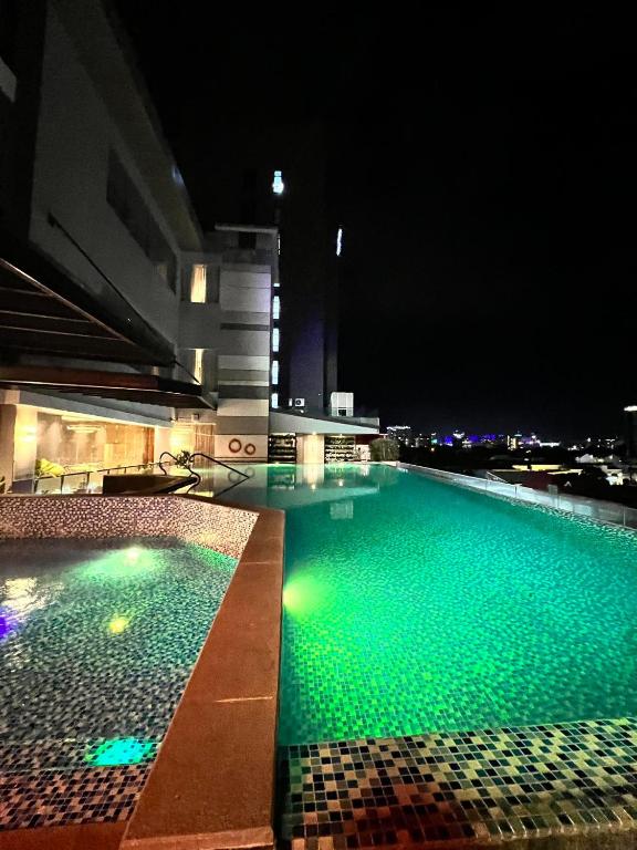 Best Western Plus Metro Clark - 2025 Exclusive Deals