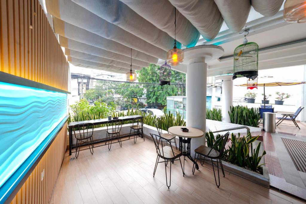 Heef Hotel Pasar Baru Powered by Archipelago, Jakarta | 2024 Updated ...