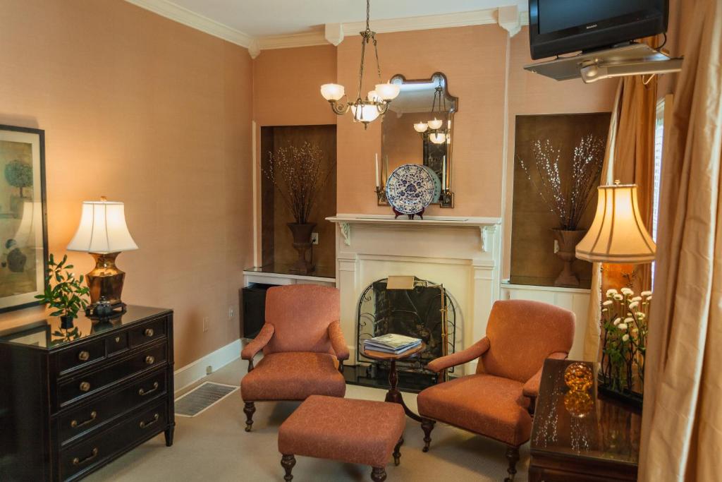 Catherine Ward House Inn, Savannah (GA) | 2024 Updated Prices, Deals