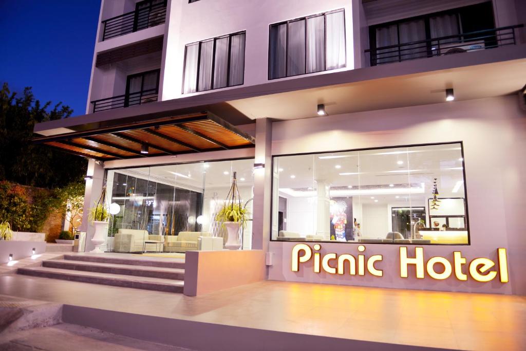 Picnic Hotel Bangkok, Bangkok | 2025 Updated Prices, Deals