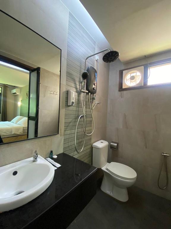 Pandan Laut Beach Resort, Merang | 2024 Updated Prices, Deals