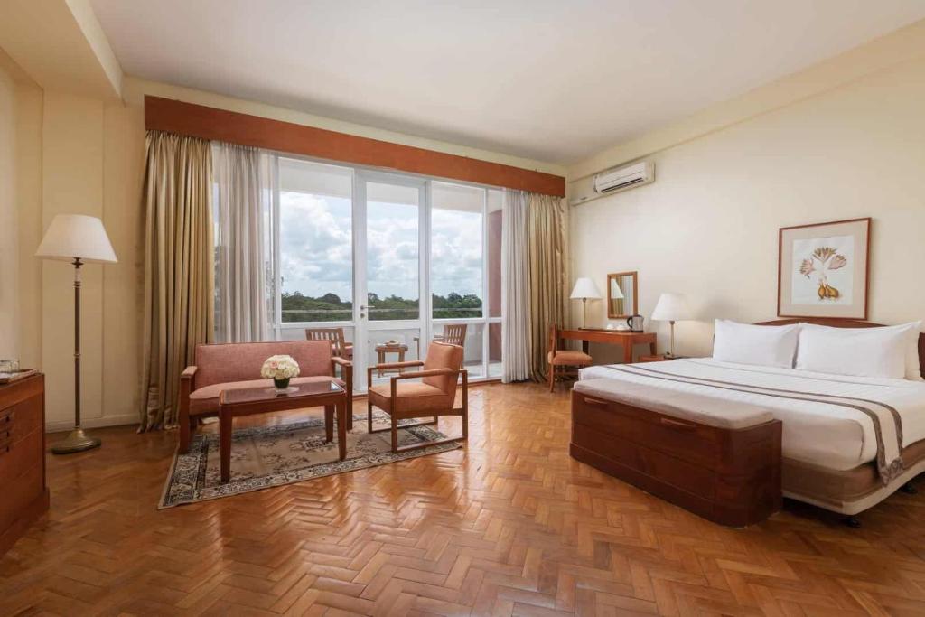 Inya Lake Hotel, Yangon | 2025 Updated Prices, Deals