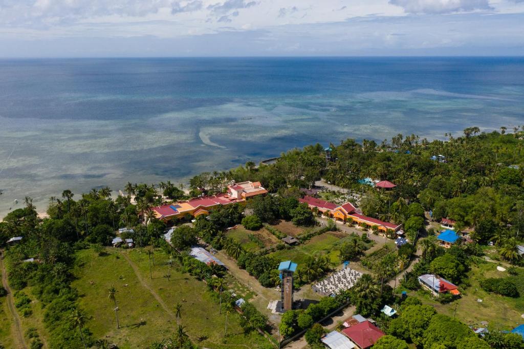 11 Best Beach Resorts In San Remigio, Philippines - Updated 2024 | Trip101