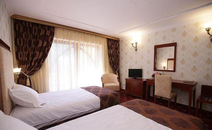 Hotel Restaurant La Castel, Iasi | 2025 Updated Prices, Deals