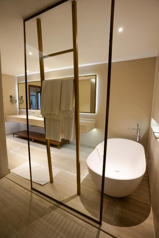 Mirfa Hotel, Al Marfa' | 2024 Updated Prices, Deals