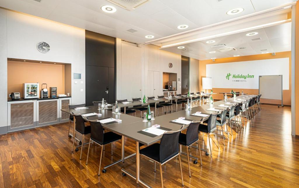 Holiday Inn Bern Westside, Bern | 2024 Updated Prices, Deals