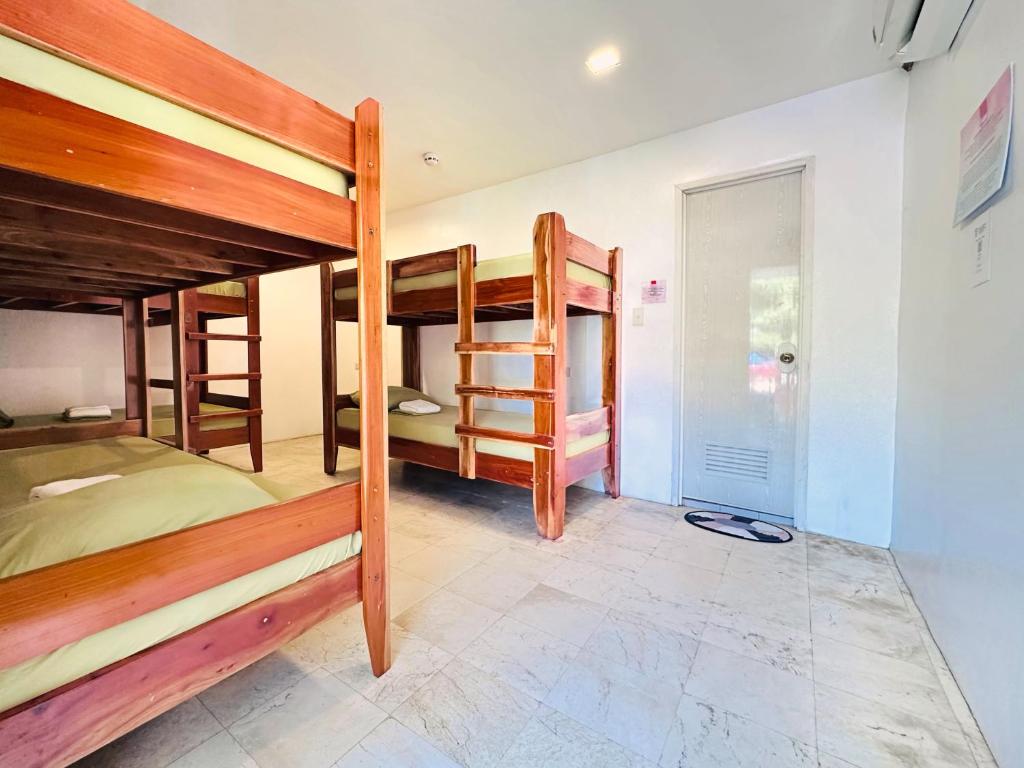 The Escape San Juan Hostel (La Union) - Deals, Photos & Reviews