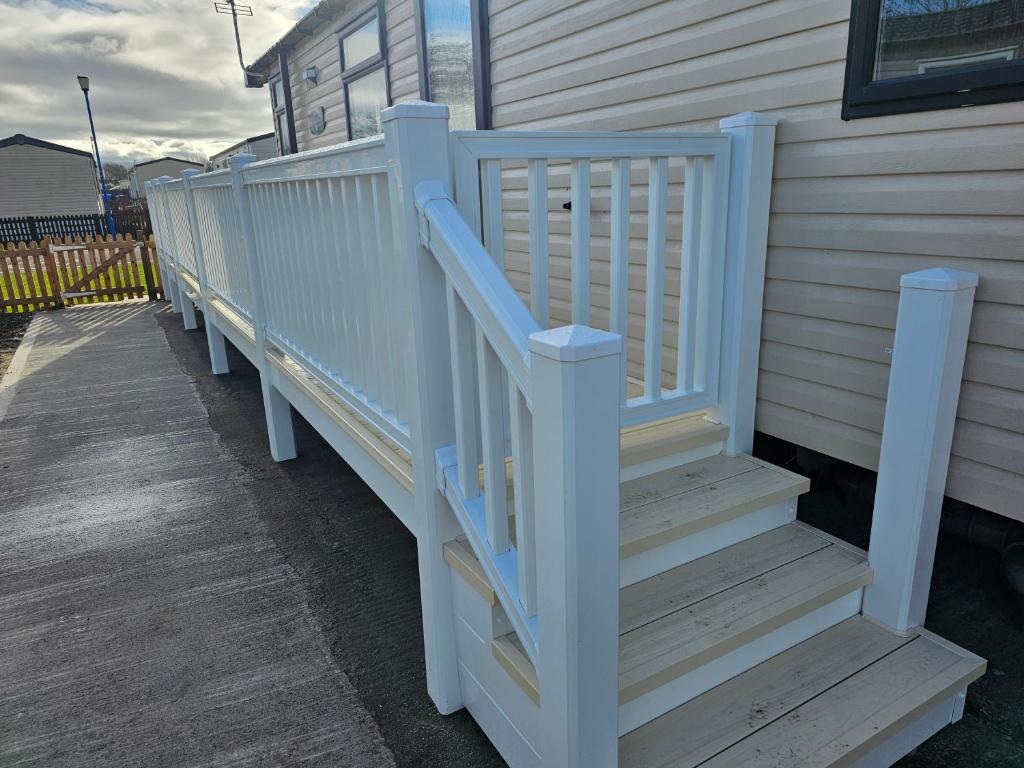 Up to 20% off - 208 Holiday Resort Unity Brean 6 berth Passes optional ...