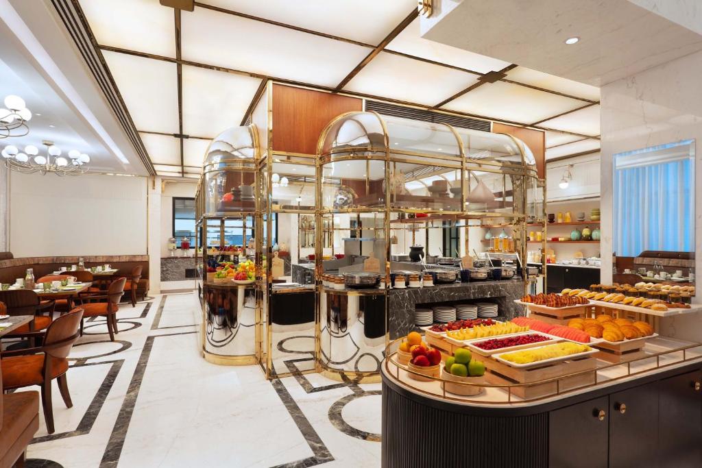 ITC Narmada, a Luxury Collection Hotel, Ahmedabad, India - Photos, Room ...