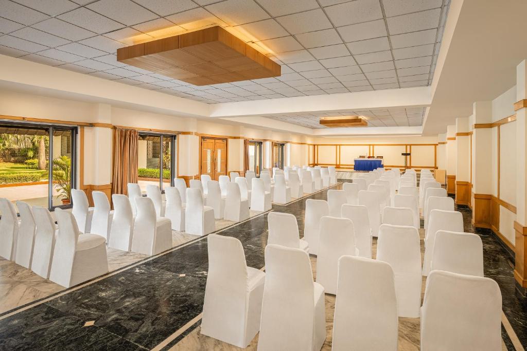 Claresta Hotels, Hosur | 2024 Updated Prices, Deals